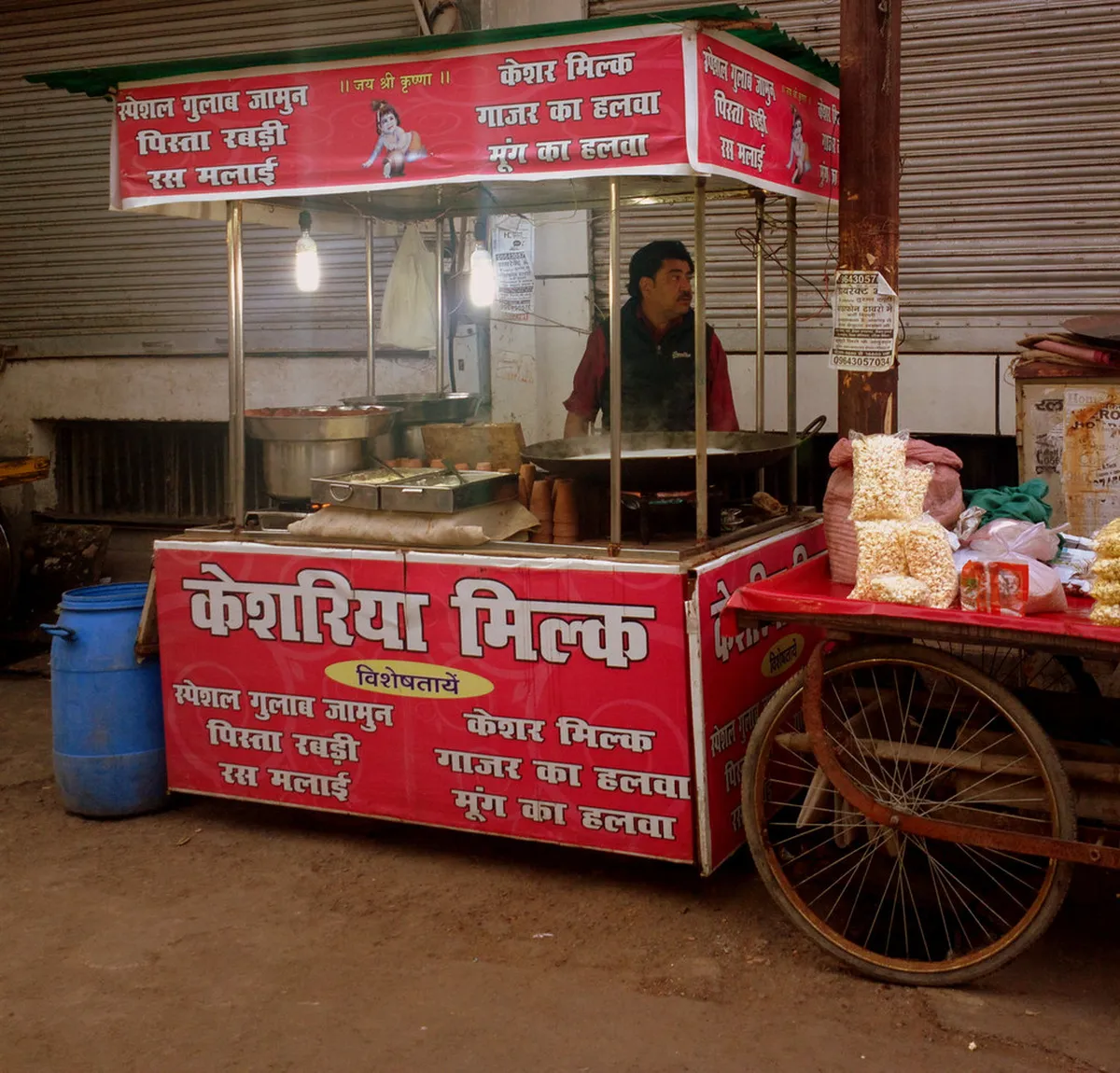 Agra Cuisines: Explore Local Flavors and Dishes