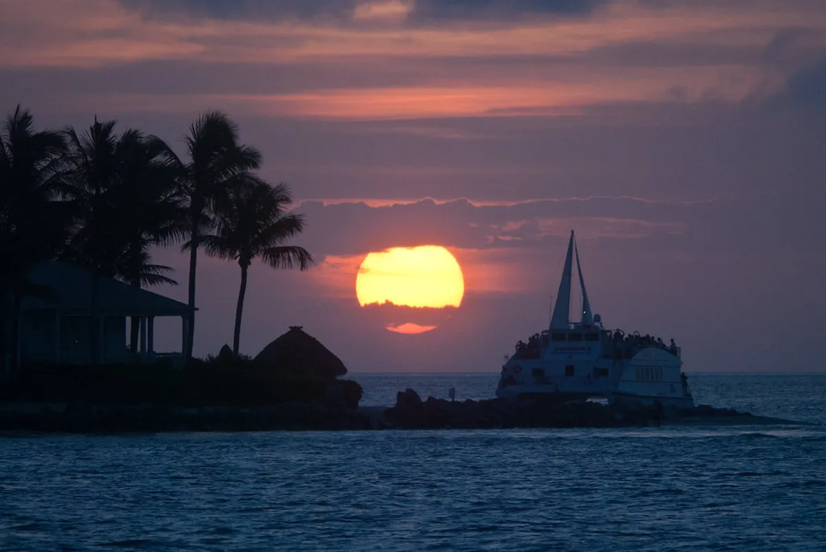 Key West Waterfront Dining: A Culinary Voyage
